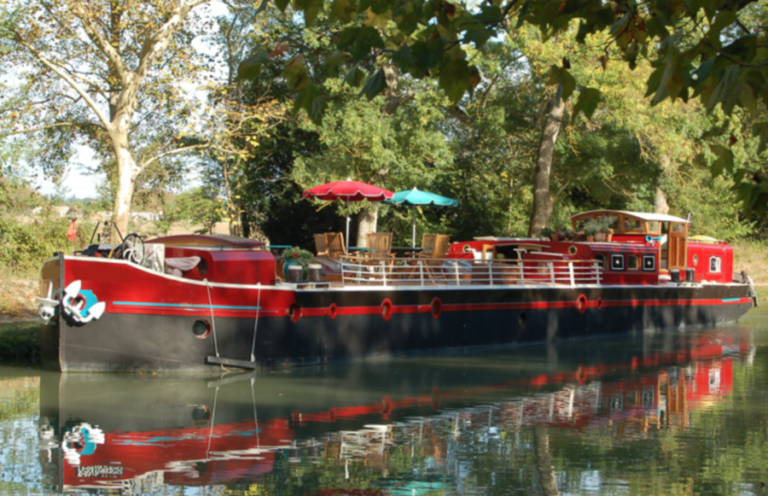 Canal Du Midi Cruise On The Charming Savannah Barge - Quirky Cruise