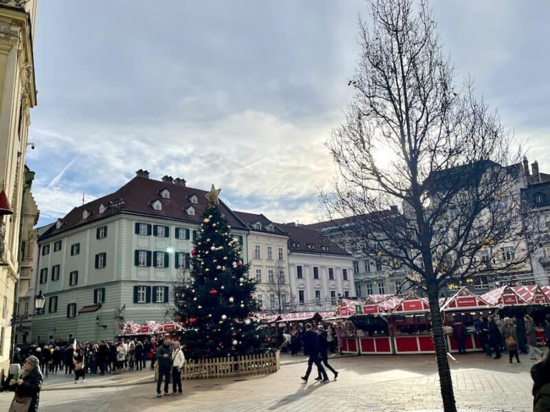 Viking Christmas Markets Cruise Review (2026) — Christmas On The Danube ...